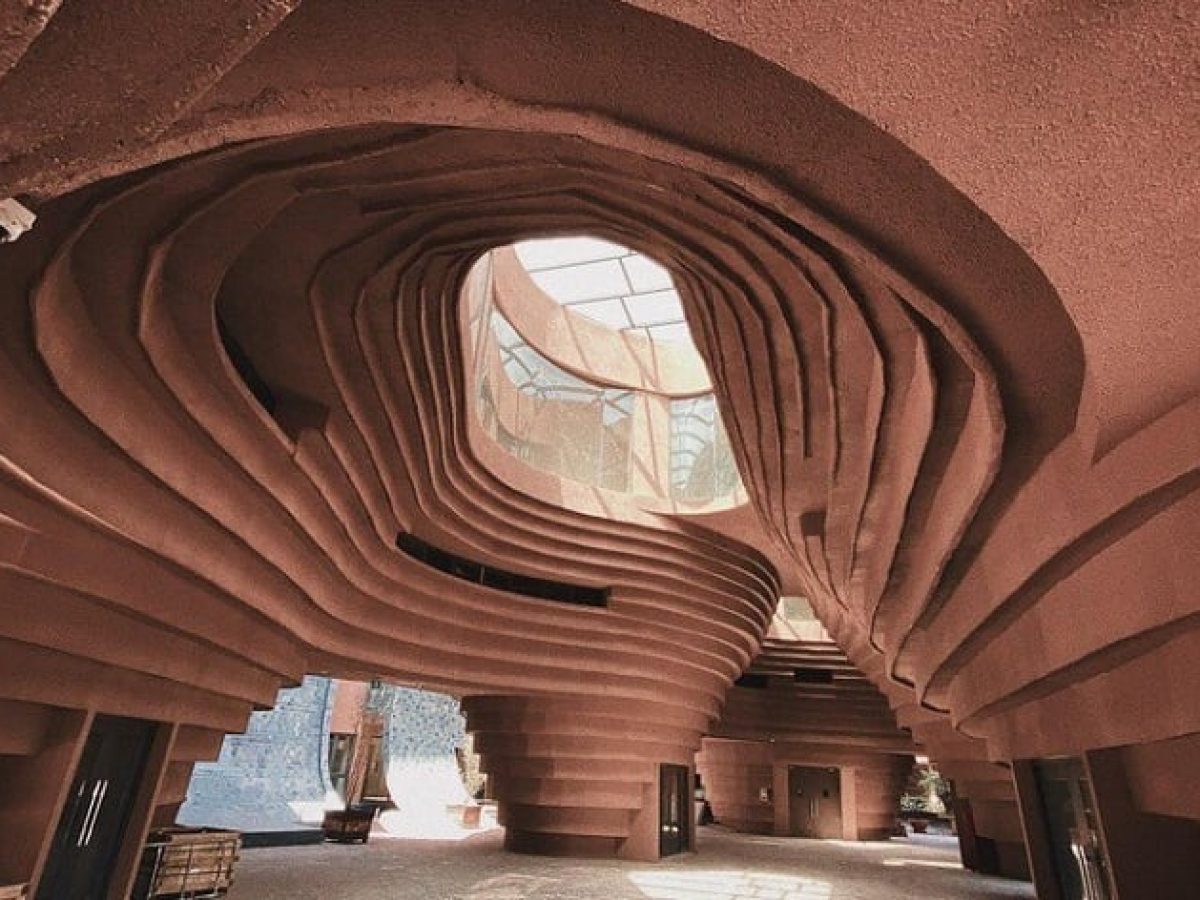 Bat Trang Pottery Museum: Hanoi's Premier Craft Art Hub