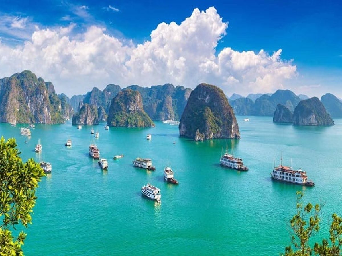 Ha Long Bay November Weather: 2024 Travel Tips & Activities