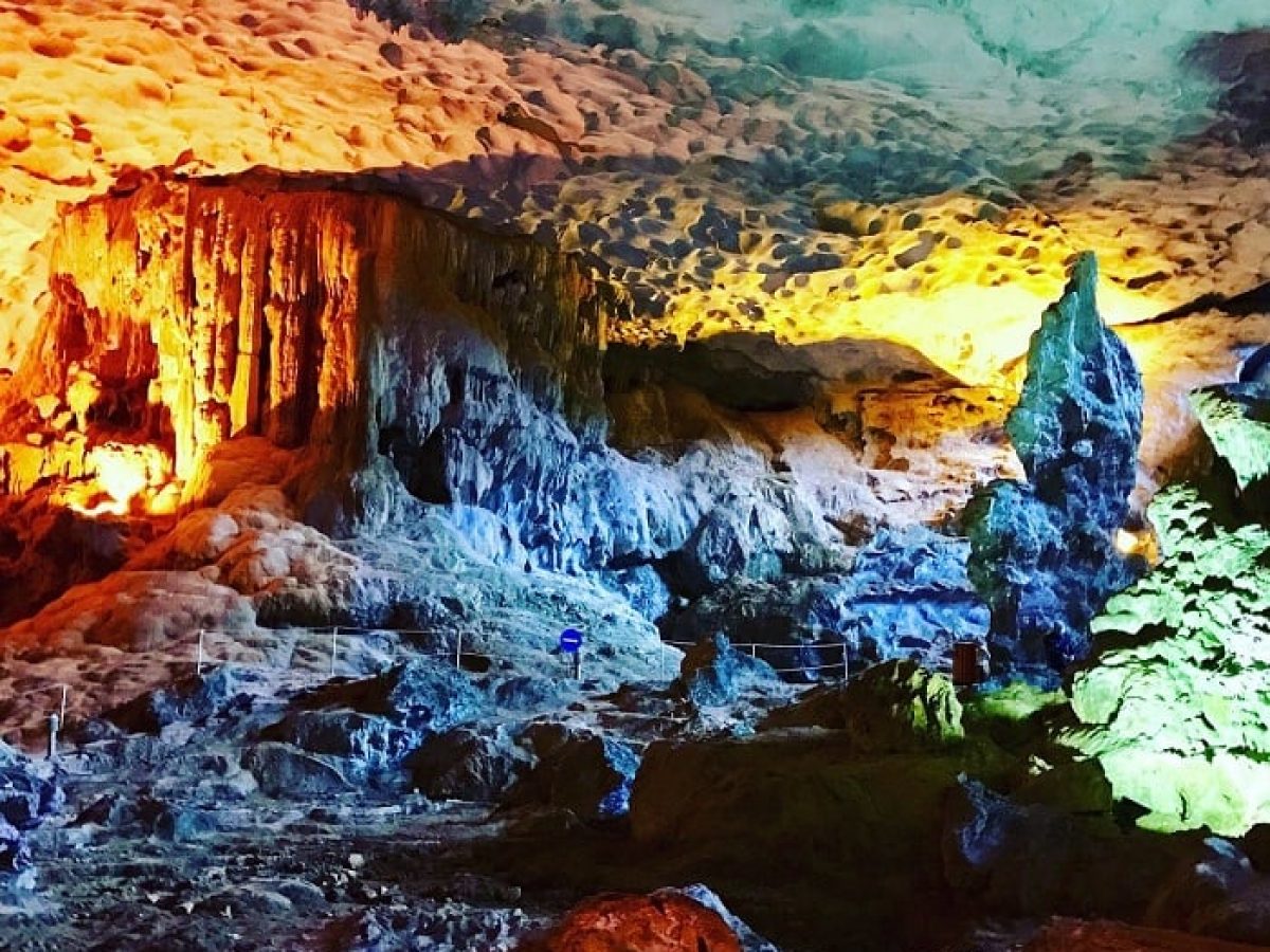 Sung Sot Cave: Explore a Natural Masterpiece